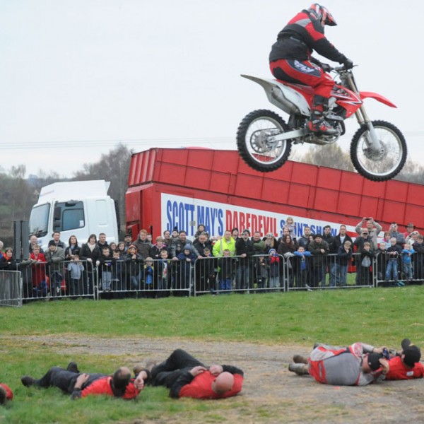 Motorcycle Jumps: Scott May's Daredevil Stunt Show